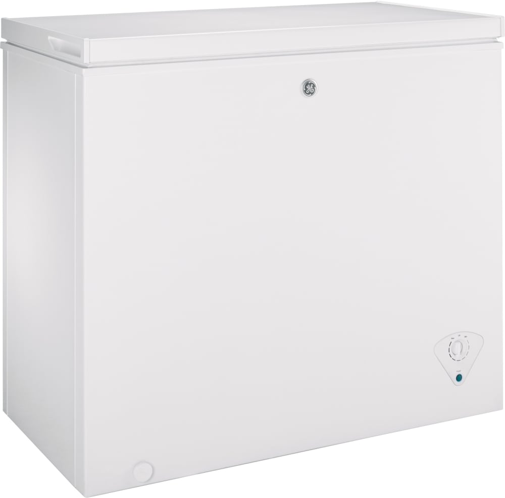 GE FCM7STWW 32 Inch Chest Freezer with 7.0 Cu. Ft. Capacity, Sliding ...