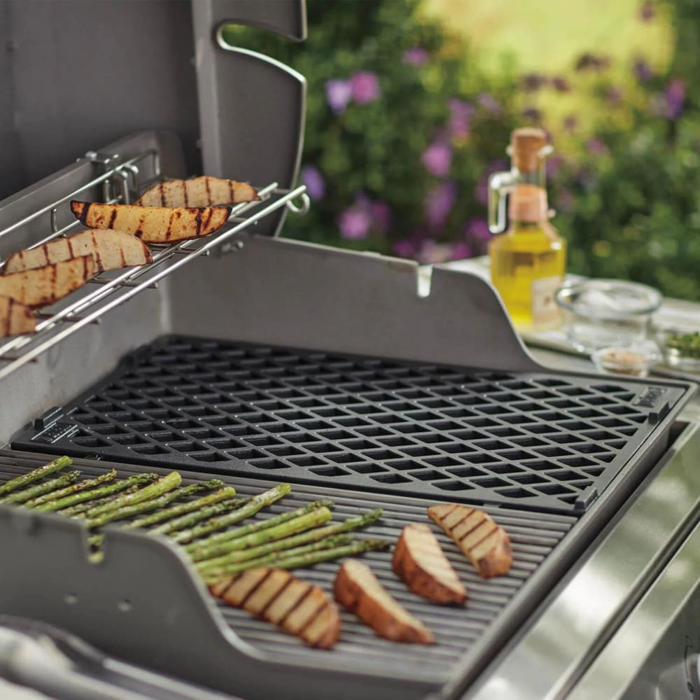 Weber 8854 Porcelain-Enameled Cast-Iron Sear Grate For Genesis® II and ...
