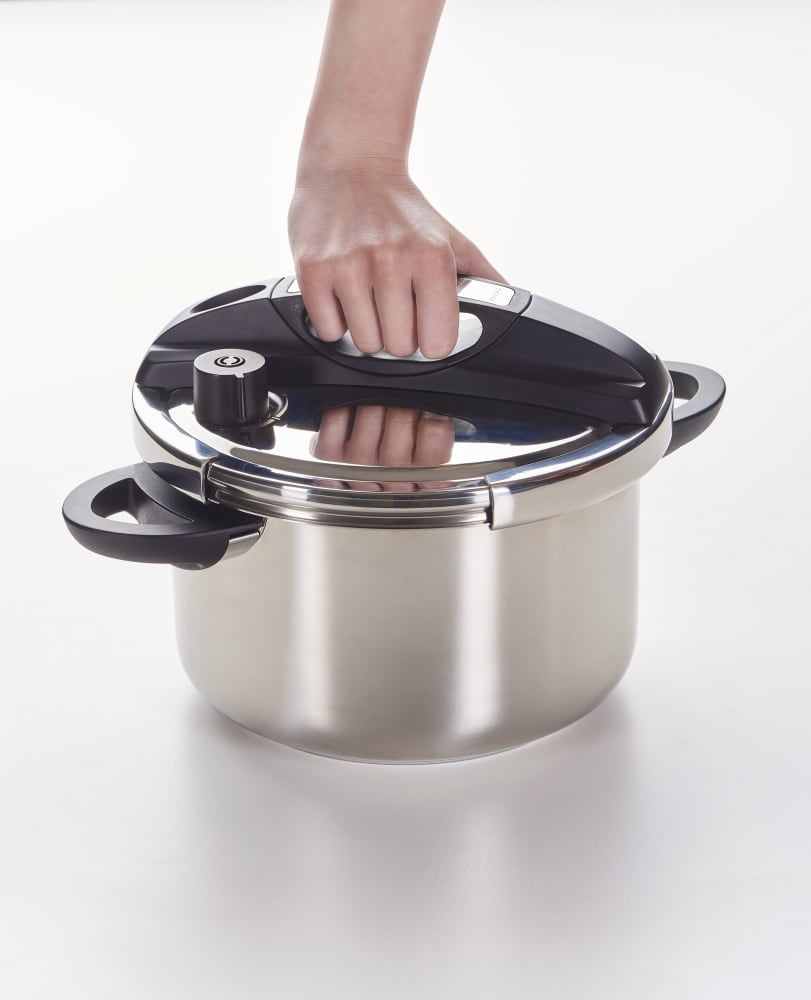 Fagor 935010057 Helix 8-Quart Pressure Cooker with Fast Cooking, Easy ...