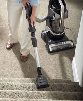 LG LUV400T Upright Bagless Vacuum Cleaner with 12 Amp Power, Kompressor ...