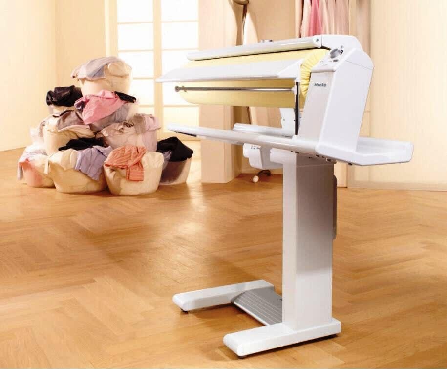 Miele B990ROTARYIRON 38 Inch Rotary Iron with 32 1/2-inch Wide Roller ...