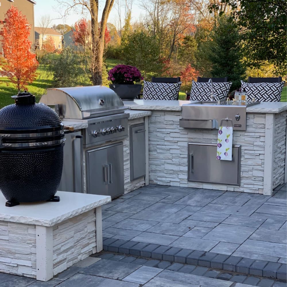 RTA RTAB8RPACKAGE03 8 Foot Outdoor Refreshments Bar Island with Outdoor ...