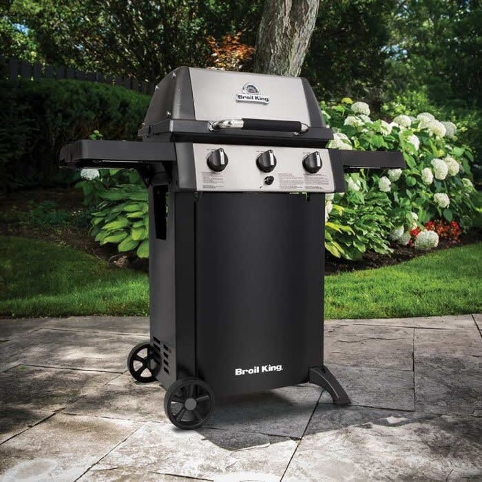 Broil King BK814154 Gem™ 310 Freestanding Gas Grill with 426 sq. in ...