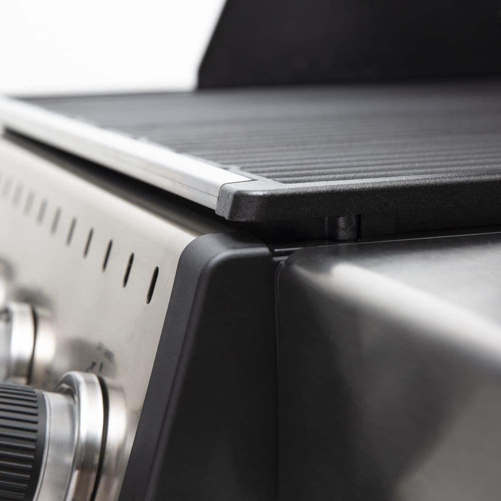 Broil King BK875214 BARON 420 PRO Freestanding Gas Grill with 460 sq ...