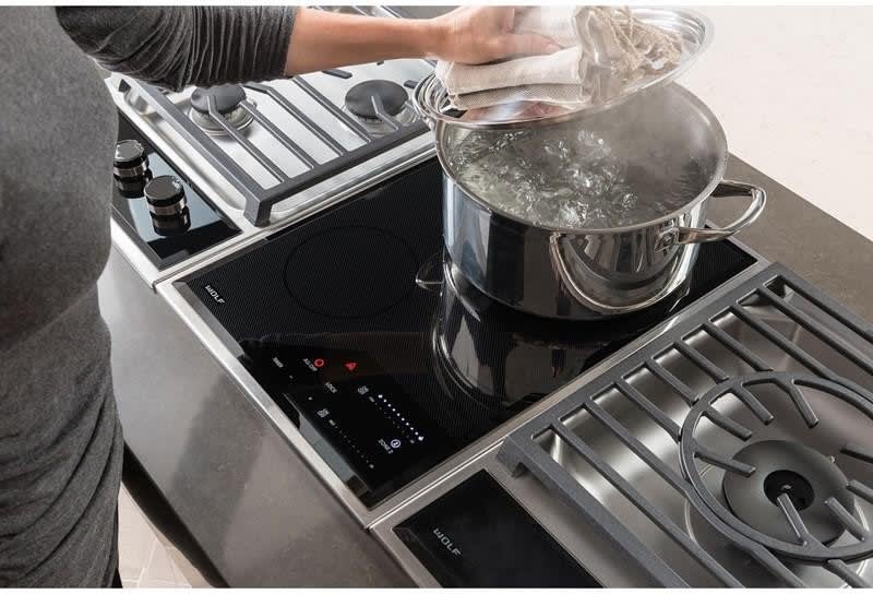 Wolf CE152TFS 15 Inch Electric Cooktop with 2 Elements, Ceran Ceramic ...