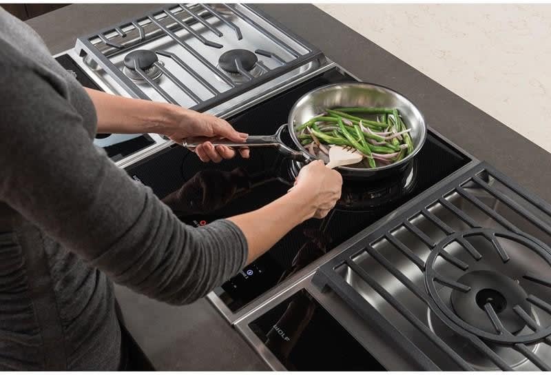 Wolf CE152TFS 15 Inch Electric Cooktop with 2 Elements, Ceran Ceramic ...