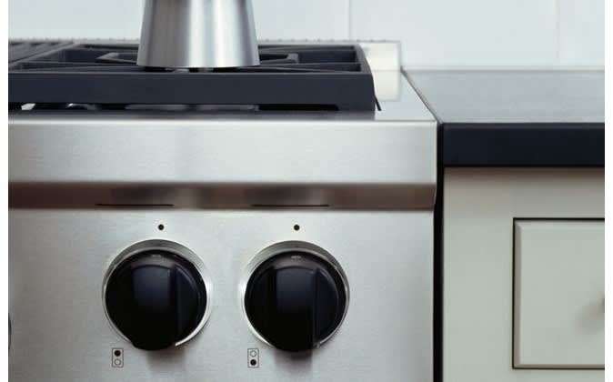 Wolf 827309 Black Knobs for 36 Inch Rangetop