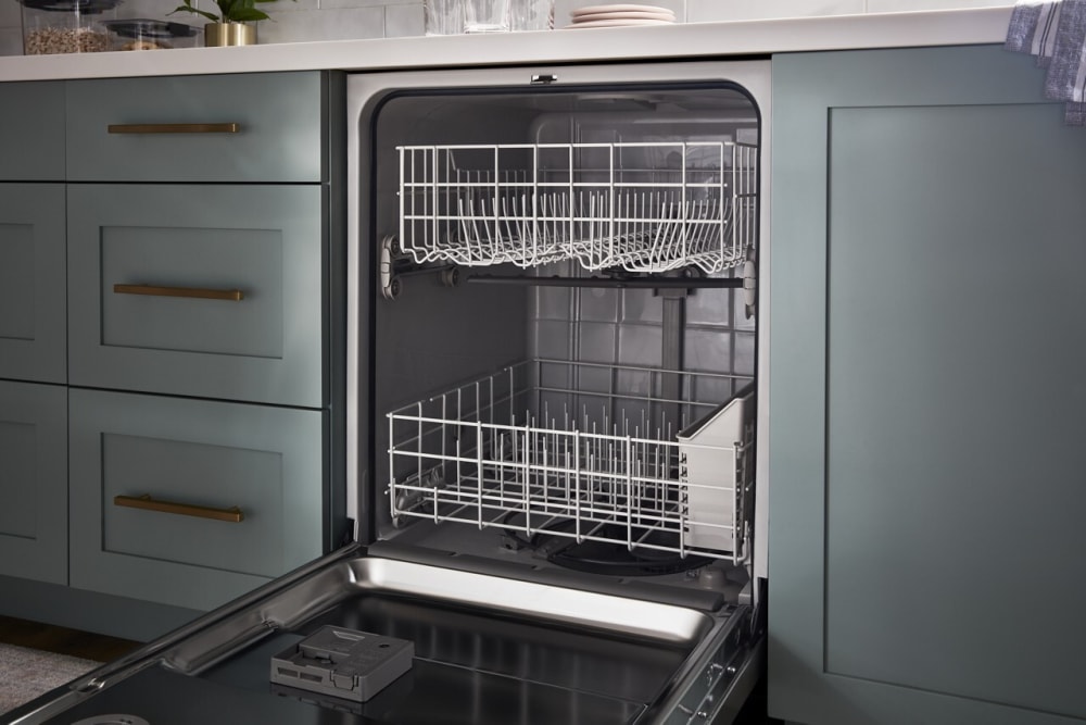 Whirlpool WDT531HAPM 24 Inch Fully Integrated Dishwasher with 12 Place ...