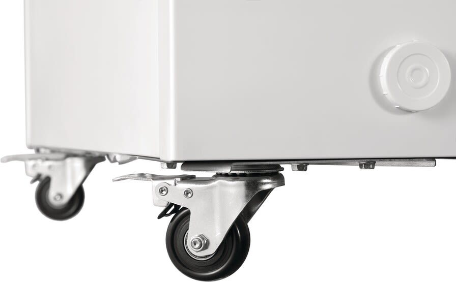 Frigidaire FFCL2042AW 74 Inch Chest Freezer with 19.8 Cu. Ft. Capacity ...