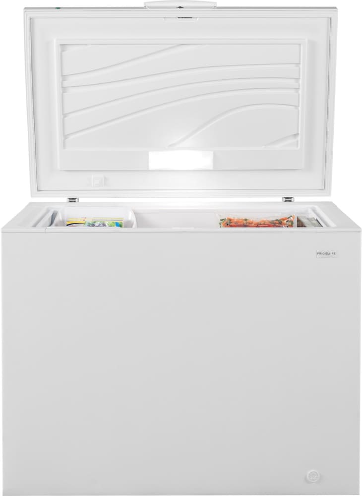 Frigidaire FFFC11M4QW 11.1 cu. ft. Chest Freezer with 1 SpaceWise ...