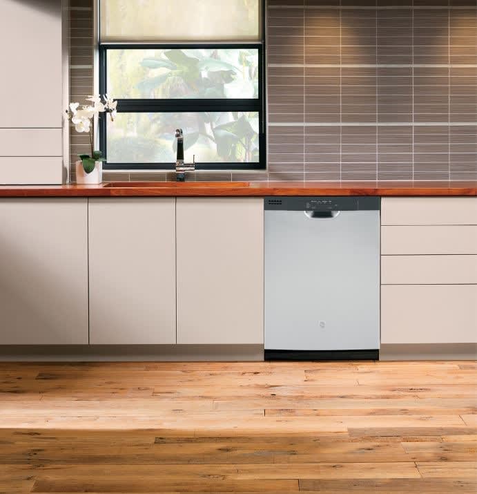 GE GDF511PSMSS 24 Inch Full Console Built In Dishwasher with 14 Place ...
