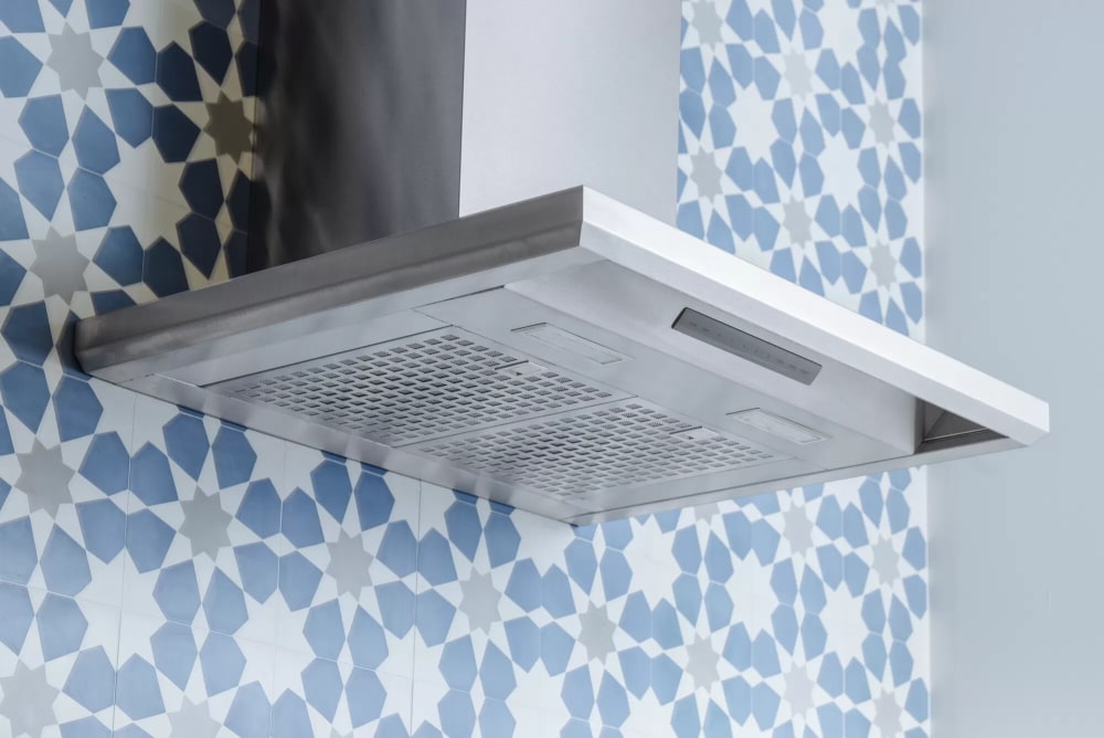 Thermador HMCB30WS 30 Inch Wall Mount Smart Range Hood with 4-Speed/600 ...