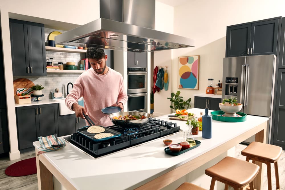 KitchenAid KCGG536PBL 36 Inch Gas Cooktop with 5 Sealed Burners, 56.2K ...