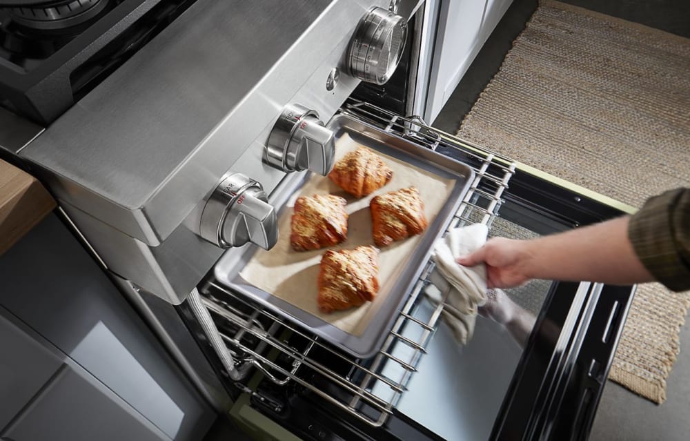 KitchenAid KFDC500JAV 30 Inch Freestanding Dual Fuel Smart Range with 4 ...