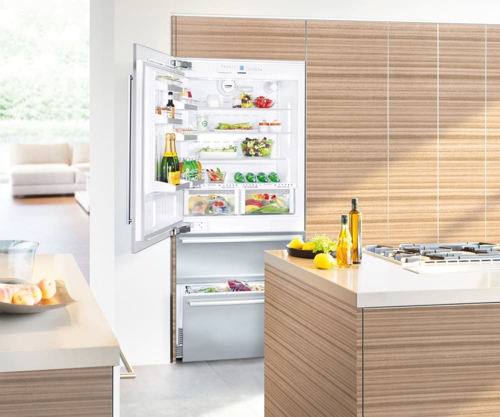 Liebherr HCB2061 36 Inch Fully Integrated Bottom-Freezer Refrigerator ...