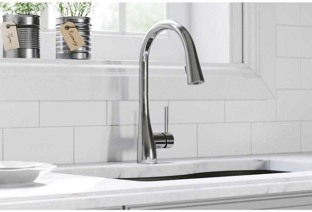 Elkay LKGT4083CR Single Hole Kitchen Faucet with Pull-Down Spray and ...