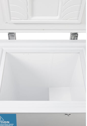 Summit LAB11 29 Inch Chest Freezer with 4.8 Cu. Ft. Capacity ...