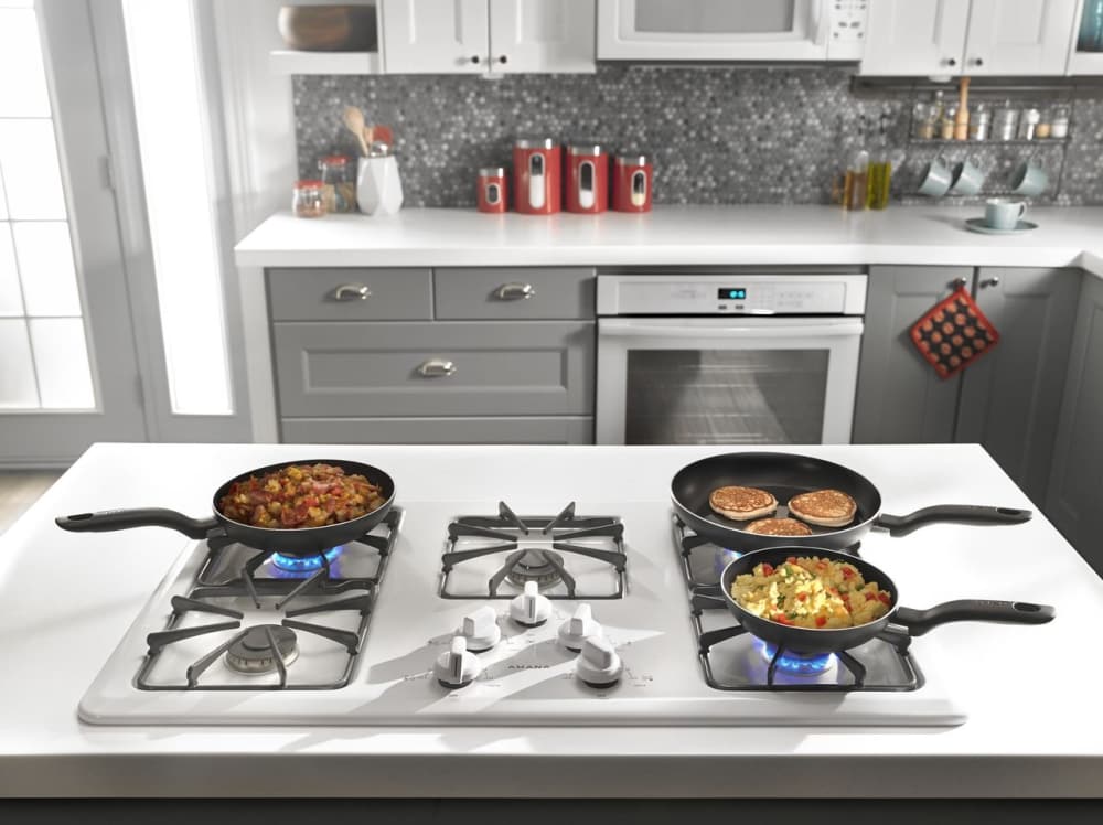 Amana AGC6356KFW 36 Inch Gas Cooktop with 5 Sealed Burners, Front ...