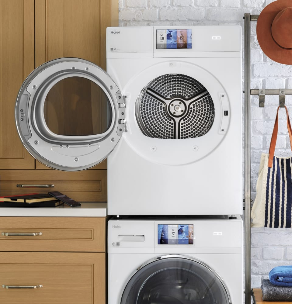 Haier QFD15ESSNWW 24 Inch Electric Smart Dryer with 4.3 Cu. Ft ...