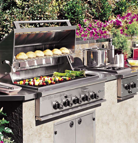 Monogram ZGG36N31CSS 36 Inch Built-in Gas Grill with 693 sq. in ...