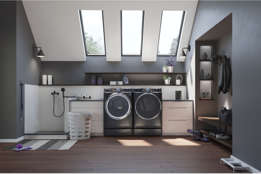 GE GEWADREPWDS955S3 Side-by-Side on Risers Washer & Dryer Set with ...