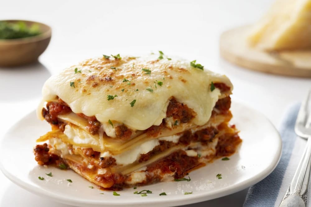 Frigidaire GMOS1964AF 1.9 cu. ft. Over-The-Range Microwave with 1,000 ...