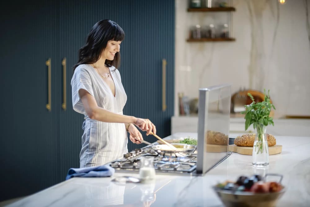 Thermador SGS305TS Gas Cooktop with 5 Sealed Burners, Continuous Grates ...