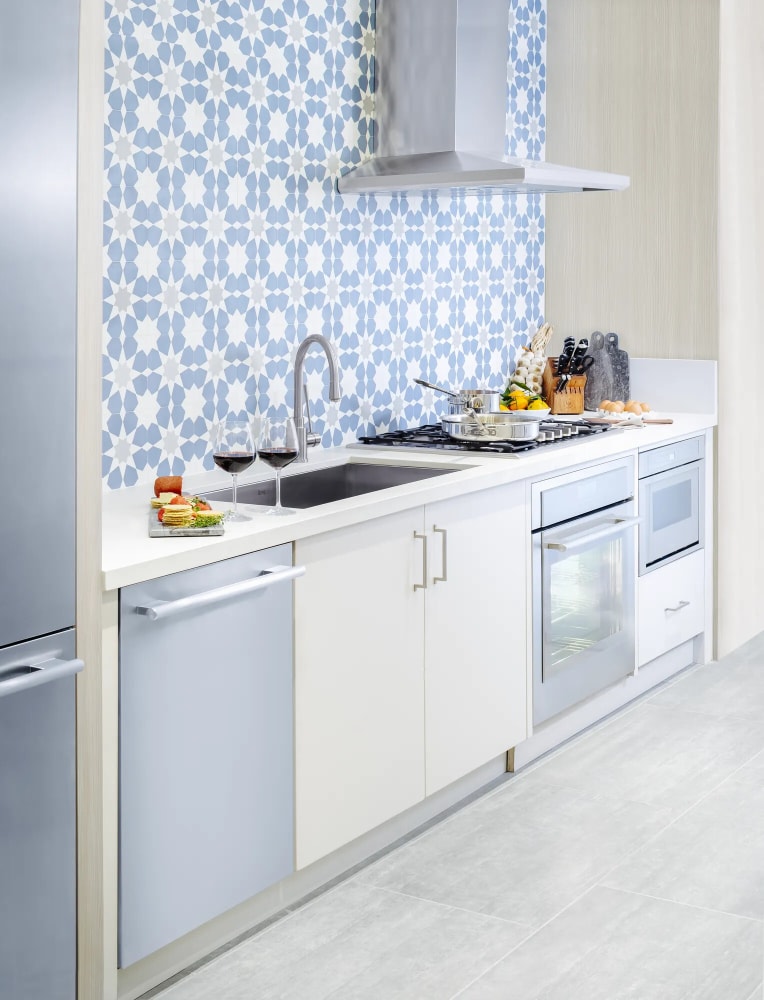 Thermador SGS305TS Gas Cooktop with 5 Sealed Burners, Continuous Grates ...