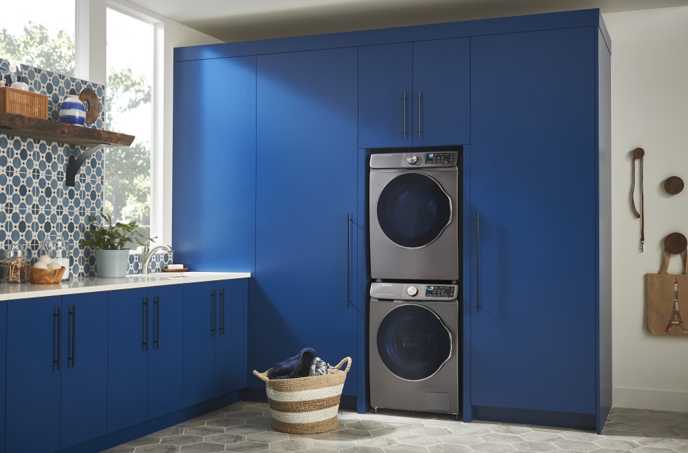 Samsung SAWADREIG2 Stacked Washer & Dryer Set with Front Load Washer ...