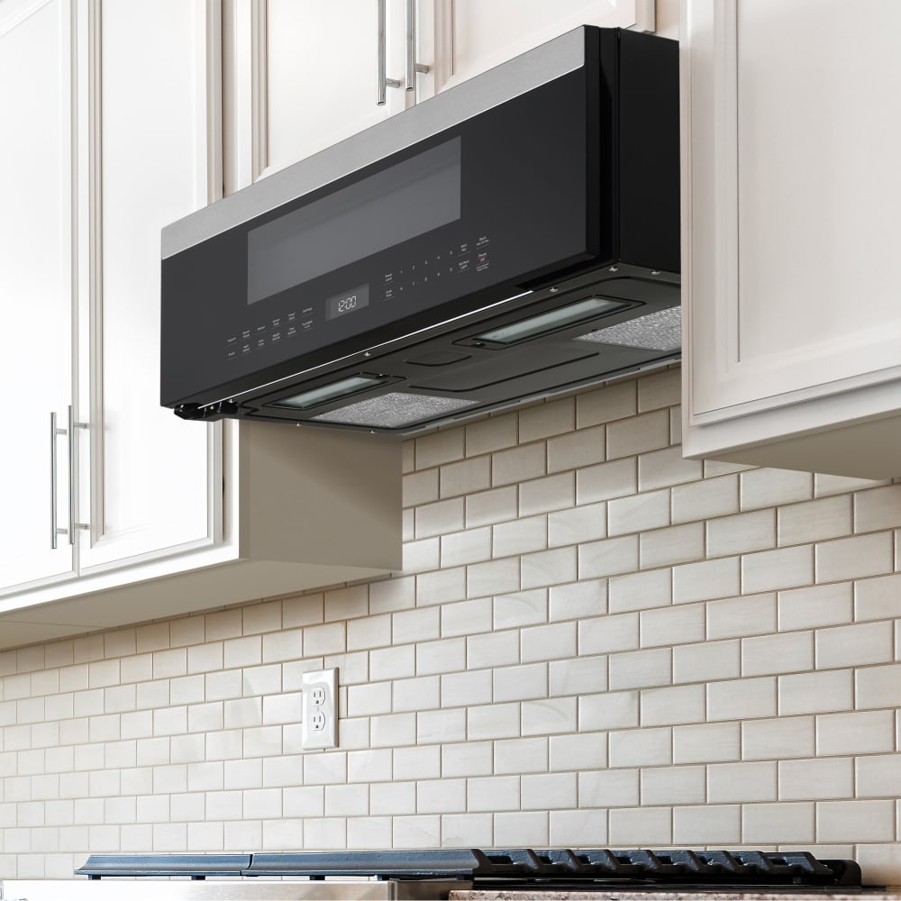 GE UVM9125STSS 30 Inch Over-the-Range Microwave Oven with 1.2 cu. ft ...