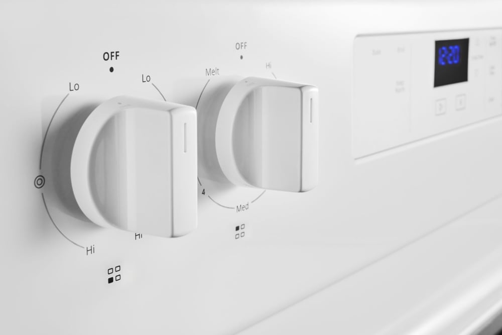 Whirlpool WFE320M0JW 30 Inch Freestanding Electric Range with 4 Radiant ...