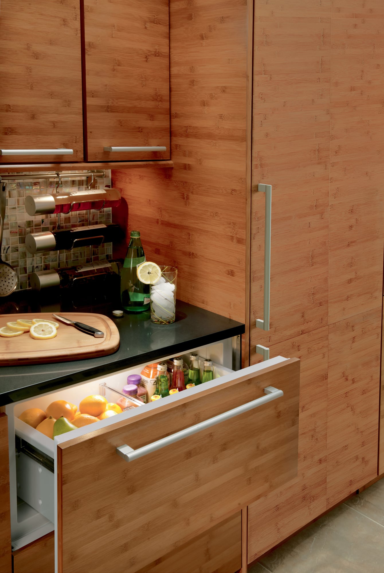 Sub-Zero IC30RIDRH 30 Inch Smart Refrigerator Column with Air ...