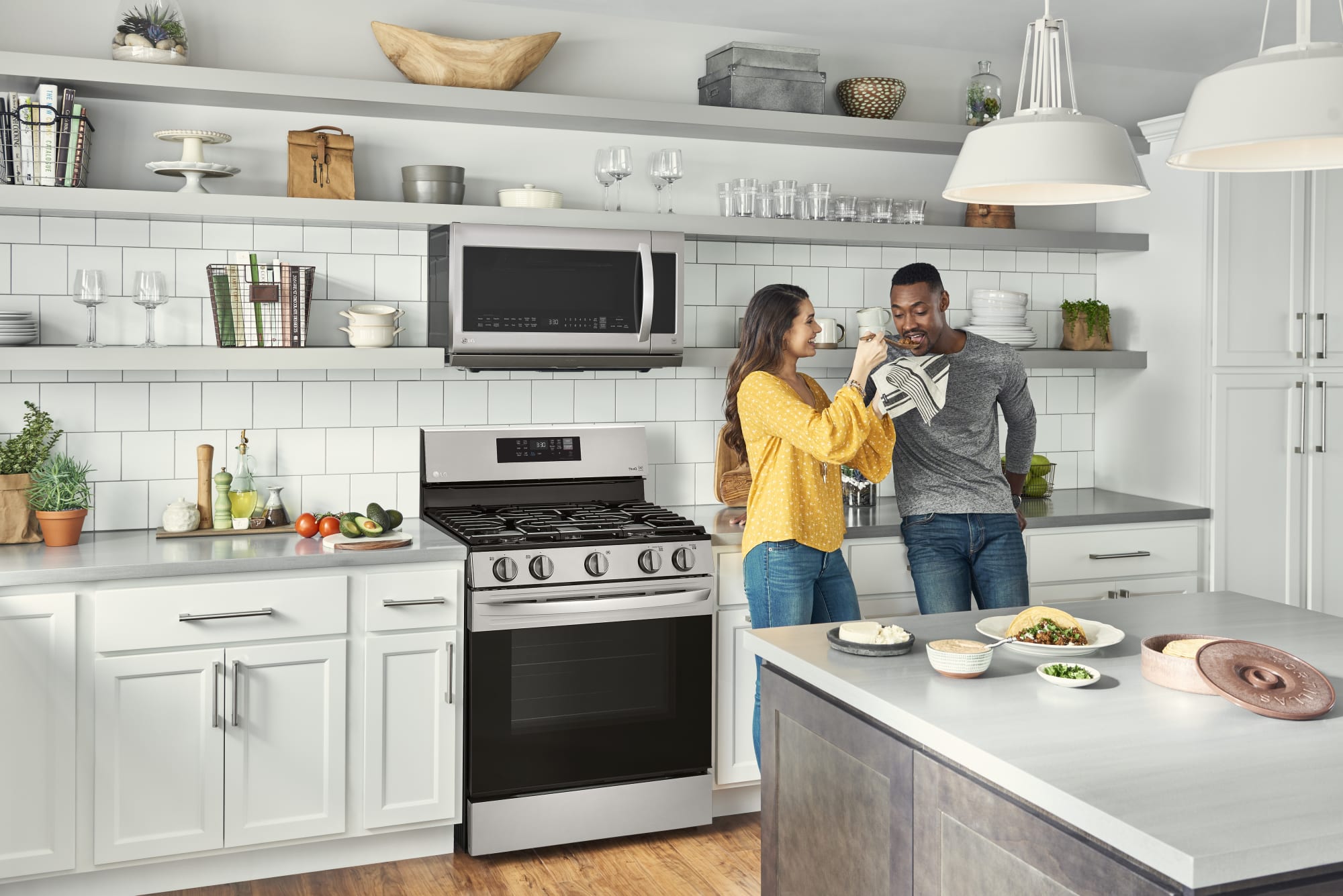 LG LRGL5823S 30 Inch Gas Smart Range with 5 Sealed Burners, 5.8 Cu. Ft ...