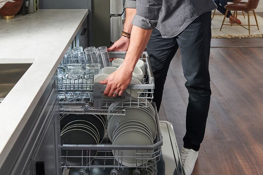 LG SDWD24P3 24 Inch Fully Integrated Smart Dishwasher with 14 Place ...