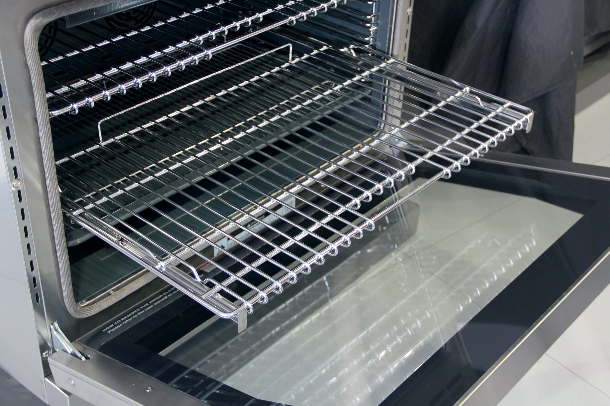 Forza FA30GRT1 30 Inch Chromed Oven Rack with Telescopic Guides