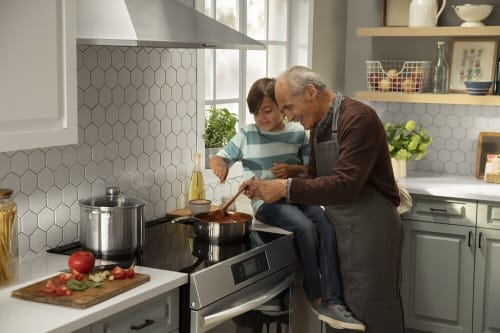 Frigidaire GCFI3060BF 30 Inch Slide-In Induction Range with 5 Elements ...