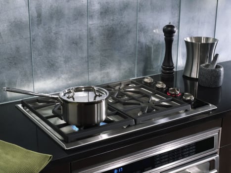 Wolf CT30GS 30 Inch Gas Cooktop with 4 Dual-Stacked Sealed Burners ...