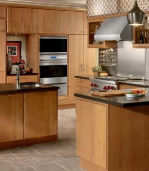 Wolf MS24 2.0 cu. ft. Countertop Microwave Oven with 1,200 Watts, 10 ...