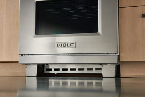 Wolf IR304PESPH 30 Inch Induction Range with 4 Induction Zones, 4.5 cu ...