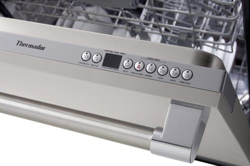 Thermador DWHD64CP Fully Integrated Dishwasher with 6 Wash Cycles ...
