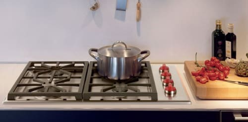 Wolf CG304PS 30 Inch Professional Gas Cooktop with 4 Dual-Stacked ...