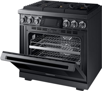 Dacor DOP36M96GLM 36 Inch Freestanding Professional Gas Smart Range ...
