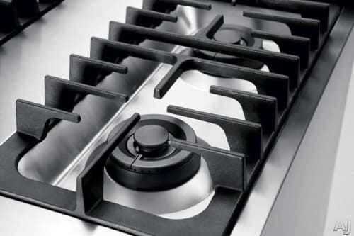 Electrolux E30GF74GPS 30 Inch Pro-Style Gas Range with 4 Sealed Burners ...