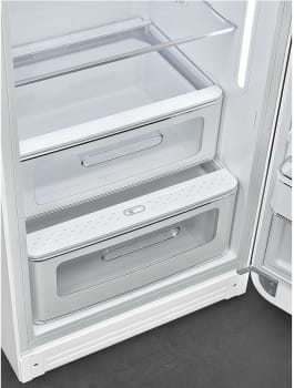 Smeg FAB28URWH3 24 Inch Top Freezer Refrigerator with 9.92 cu. ft ...