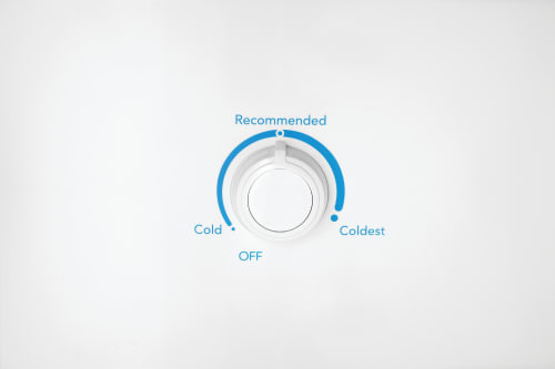 Frigidaire FFFU18F2VW 28 Inch Freestanding Upright Freezer with 18 Cu ...