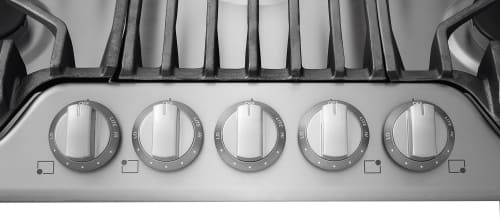 Frigidaire FPGC3077RS Gas Cooktop with 5 Sealed Burners, Continuous ...