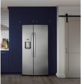 GE GSS25IYNFS 36 Inch Freestanding Side by Side Refrigerator with 25.1 ...