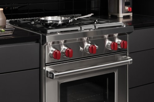 Wolf GR304 30 Inch Pro-Style Freestanding Gas Range with 4 Dual-Stacked ...