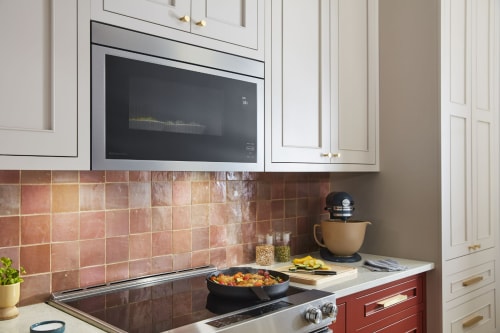 KitchenAid KMMF330PSS 1.1 cu. ft. Over-The-Range Microwave Oven with 1,000 Watts, 3-Speed 400 ...