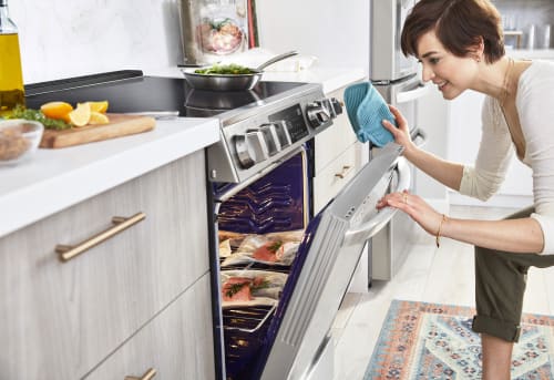 LG LSIL6336FE 30 Inch Slide-in Induction Smart Range with 5 Radiant ...